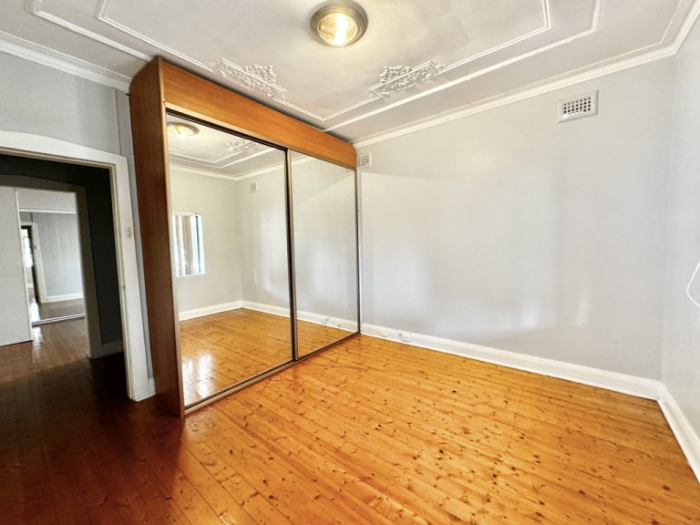 b3d70012-06cc-4435-92ef-225044266b2e | Noonan Real Estate Agency